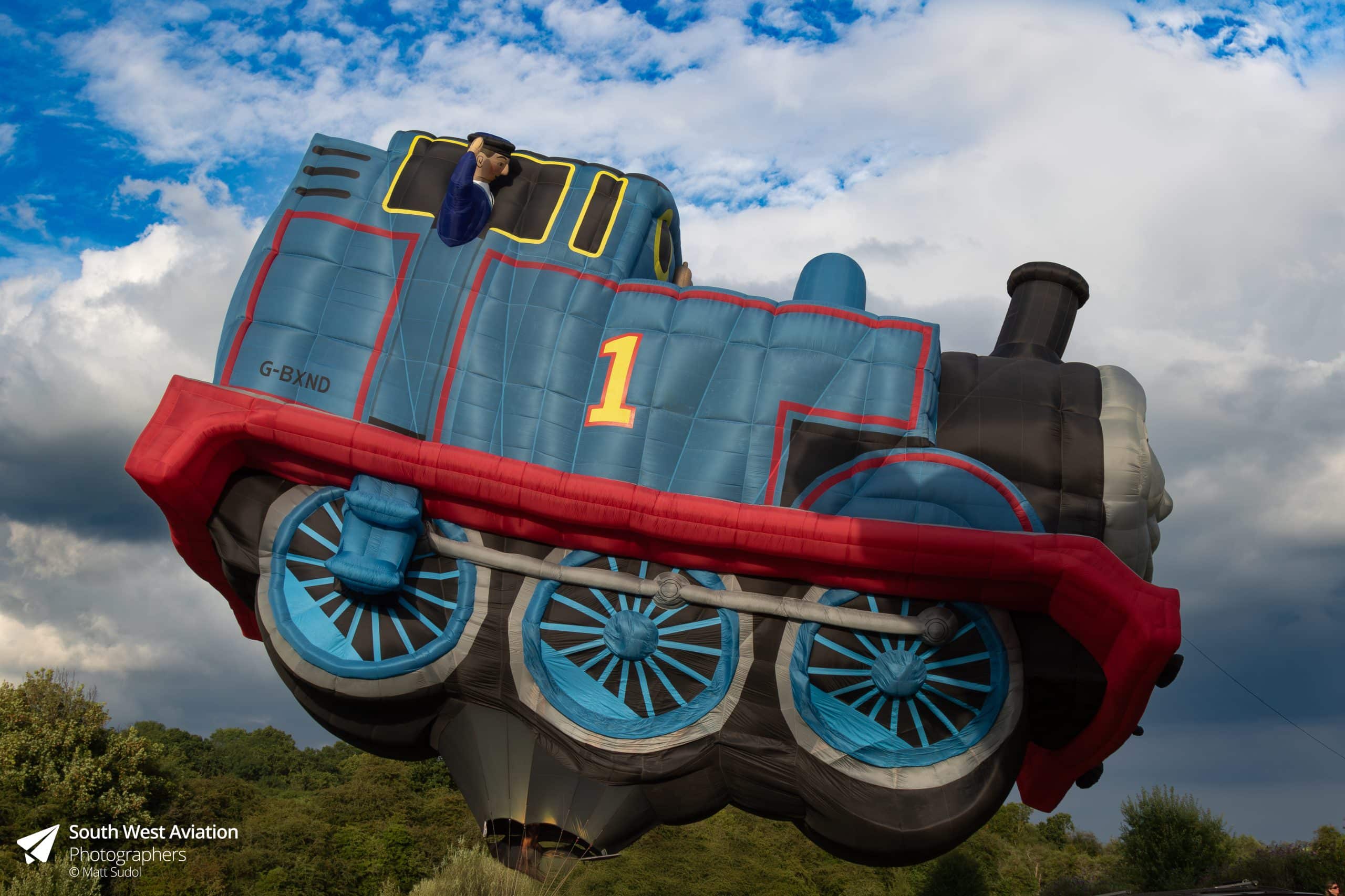 Show Review: Bath Hot Air Balloon Club Night Glow 2024 - South West ...